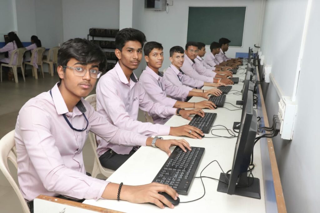 PROGRAMMING LAB – Department Of Artificial Intelligence and Machine ...